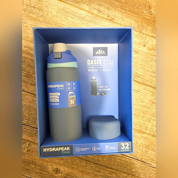 Oasis | Other | Nwt Oasis Hydrapeak Water Bottle | Poshmark